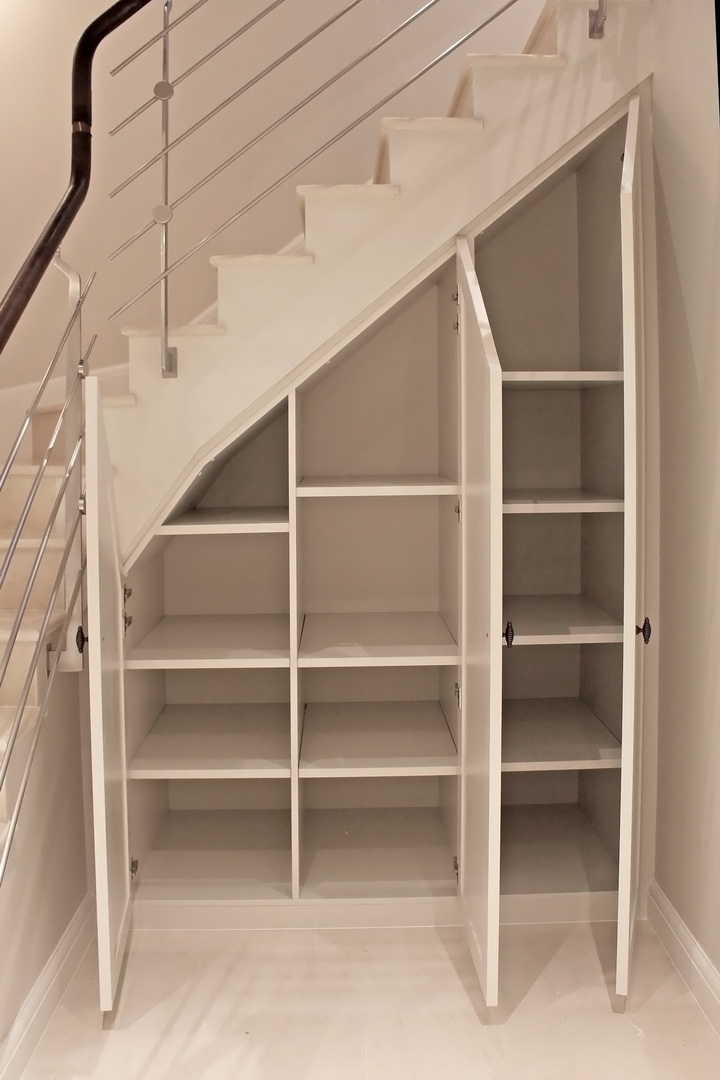 Halls & Stairways | Kredenza