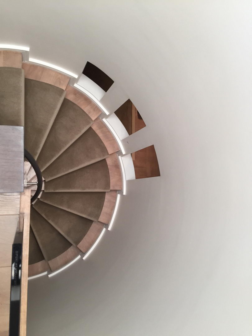 Halls & Stairways | Kredenza